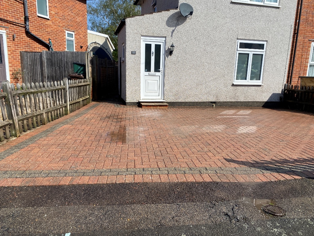 Driveway & patio jet washing Chertsey & Laleham